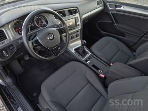 Black Volkswagen Golf 2015 in Liepaja, with an engine capacity of 1.60 L and mileage of 198 thousand km for 6490 €, photo 11 on AUTOMOTO.COM.LV