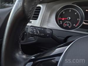 Black Volkswagen Golf 2015 in Liepaja, with an engine capacity of 1.60 L and mileage of 198 thousand km for 6490 €, photo 19 on AUTOMOTO.COM.LV