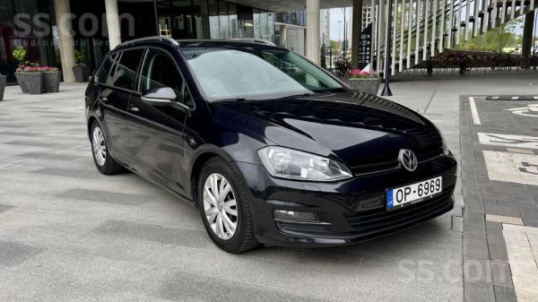 Black Volkswagen Golf 2015 in Riga, with an engine capacity of 2.00 L and mileage of 330 thousand km for 6495 €, photo 1 on AUTOMOTO.COM.LV