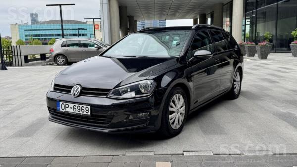Black Volkswagen Golf 2015 in Riga, with an engine capacity of 2.00 L and mileage of 330 thousand km for 6495 €, photo 2 on AUTOMOTO.COM.LV