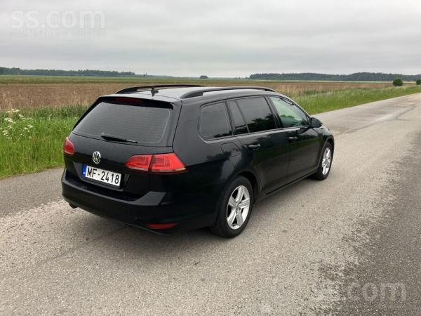 Black Volkswagen Golf 2015 in Riga, with an engine capacity of 1.60 L and mileage of 295 thousand km for 5600 €, photo 5 on AUTOMOTO.COM.LV