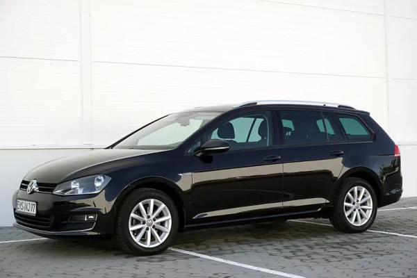 Melns Volkswagen Golf 2015 Rīga, ar dzinēja tilpumu 1.60 L un nobraukumu 188 tūkst. km par 8700 €, foto 4 vietnē AUTOMOTO.COM.LV