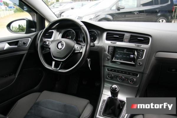 Melns Volkswagen Golf 2015 Rīga, ar dzinēja tilpumu 1.60 L un nobraukumu 216 tūkst. km par 8650 €, foto 8 vietnē AUTOMOTO.COM.LV