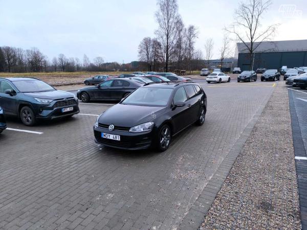 Black Volkswagen Golf 2015 in Kaunas, with an engine capacity of 1.60 L and mileage of 283 thousand km for 4990 €, photo 9 on AUTOMOTO.COM.LV