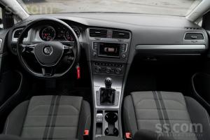 Black Volkswagen Golf 2015 in Riga, with an engine capacity of 1.60 L and mileage of 130 thousand km for 8500 €, photo 11 on AUTOMOTO.COM.LV