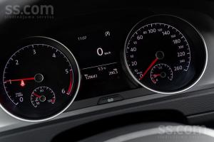 Black Volkswagen Golf 2015 in Riga, with an engine capacity of 1.60 L and mileage of 130 thousand km for 8500 €, photo 18 on AUTOMOTO.COM.LV
