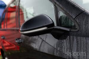 Black Volkswagen Golf 2015 in Riga, with an engine capacity of 1.60 L and mileage of 130 thousand km for 8500 €, photo 25 on AUTOMOTO.COM.LV