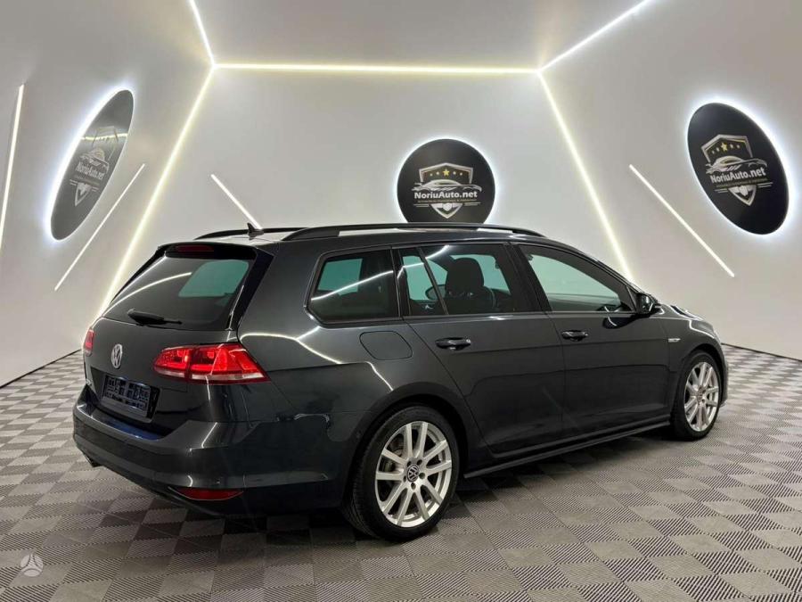 Black Volkswagen Golf 2015 in Marijampole, with an engine capacity of 1.97 L and mileage of 250 thousand km for 10950 €, photo 6 on AUTOMOTO.COM.LV