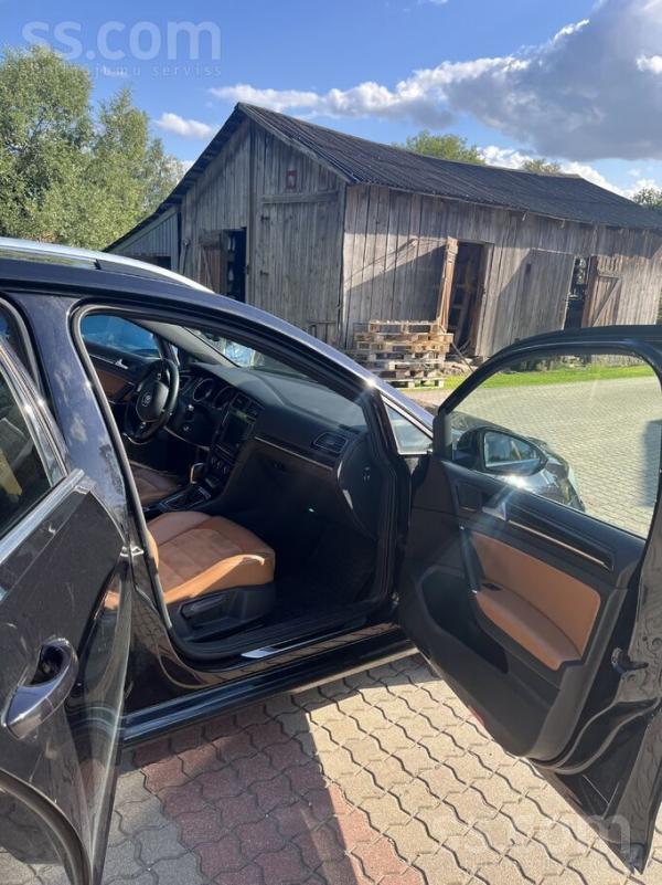 Melns Volkswagen Golf 2015 Jēkabpils, ar dzinēja tilpumu 1.60 L un nobraukumu 324 tūkst. km par 8500 €, foto 9 vietnē AUTOMOTO.COM.LV