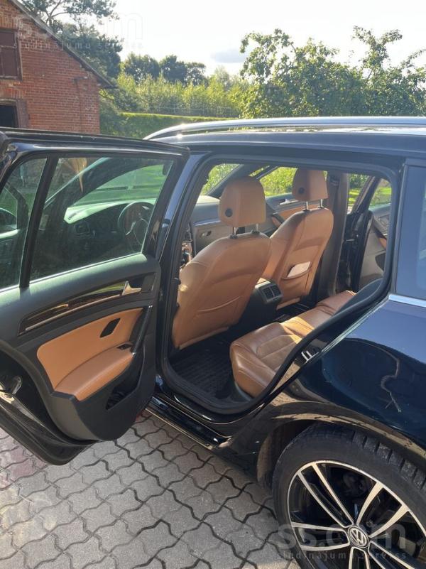 Melns Volkswagen Golf 2015 Jēkabpils, ar dzinēja tilpumu 1.60 L un nobraukumu 324 tūkst. km par 8500 €, foto 10 vietnē AUTOMOTO.COM.LV