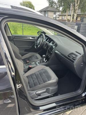 Black Volkswagen Golf 2015 in Riga, with an engine capacity of 2.00 L and mileage of 192 thousand km for 7950 €, photo 10 on AUTOMOTO.COM.LV
