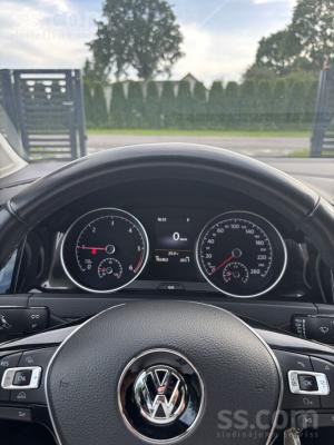 Black Volkswagen Golf 2015 in Riga, with an engine capacity of 2.00 L and mileage of 192 thousand km for 7950 €, photo 11 on AUTOMOTO.COM.LV