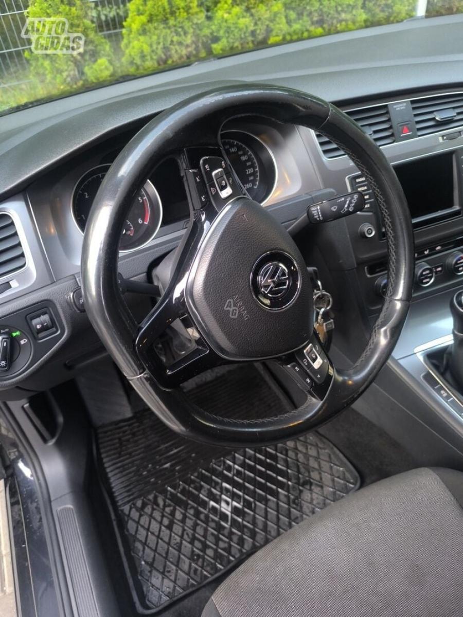 Melns Volkswagen Golf 2015 Kauņa, ar dzinēja tilpumu 1.60 L un nobraukumu 282 tūkst. km par 5190 €, foto 11 vietnē AUTOMOTO.COM.LV
