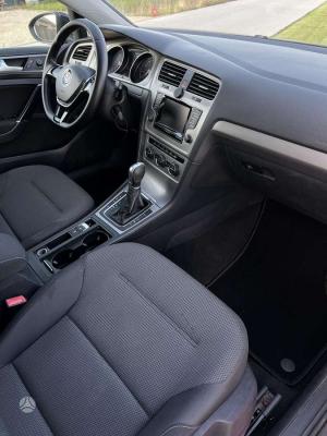 Melns Volkswagen Golf 2015 Mažeikiai, ar dzinēja tilpumu 1.60 L un nobraukumu 326 tūkst. km par 4999 €, foto 8 vietnē AUTOMOTO.COM.LV