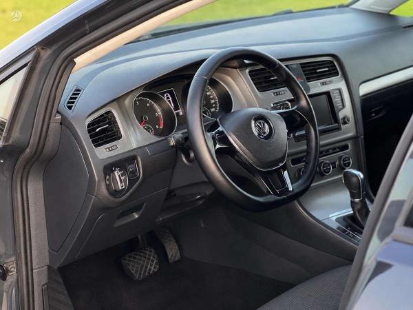 Melns Volkswagen Golf 2015 Mažeikiai, ar dzinēja tilpumu 1.60 L un nobraukumu 326 tūkst. km par 5500 €, foto 6 vietnē AUTOMOTO.COM.LV