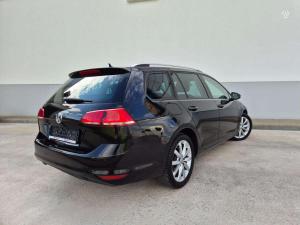 Black Volkswagen Golf 2015 in Kaunas, with an engine capacity of 1.60 L and mileage of 240 thousand km for 6950 €, photo 7 on AUTOMOTO.COM.LV