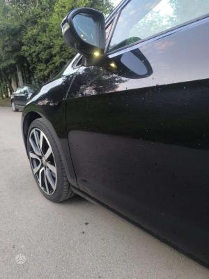Black Volkswagen Golf 2015 in Kaunas, with an engine capacity of 1.60 L and mileage of 283 thousand km for 5190 €, photo 17 on AUTOMOTO.COM.LV