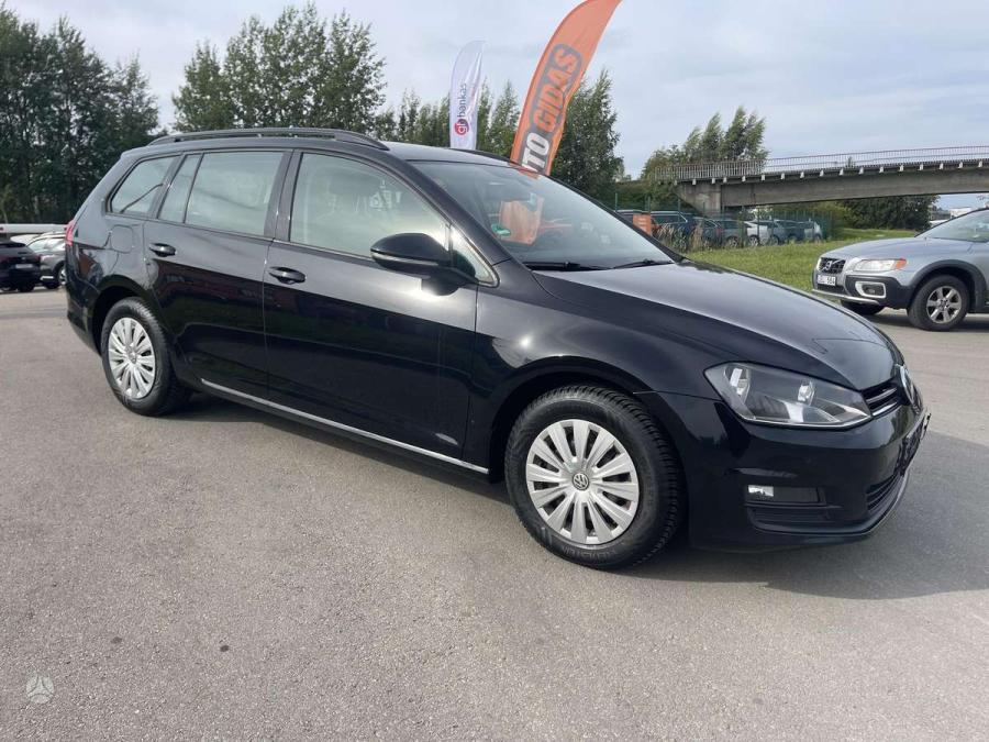 Melns Volkswagen Golf 2015 Kauņa, ar dzinēja tilpumu 1.60 L un nobraukumu 235 tūkst. km par 5250 €, foto 3 vietnē AUTOMOTO.COM.LV