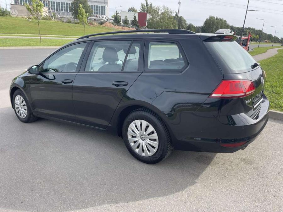 Melns Volkswagen Golf 2015 Kauņa, ar dzinēja tilpumu 1.60 L un nobraukumu 235 tūkst. km par 5250 €, foto 10 vietnē AUTOMOTO.COM.LV