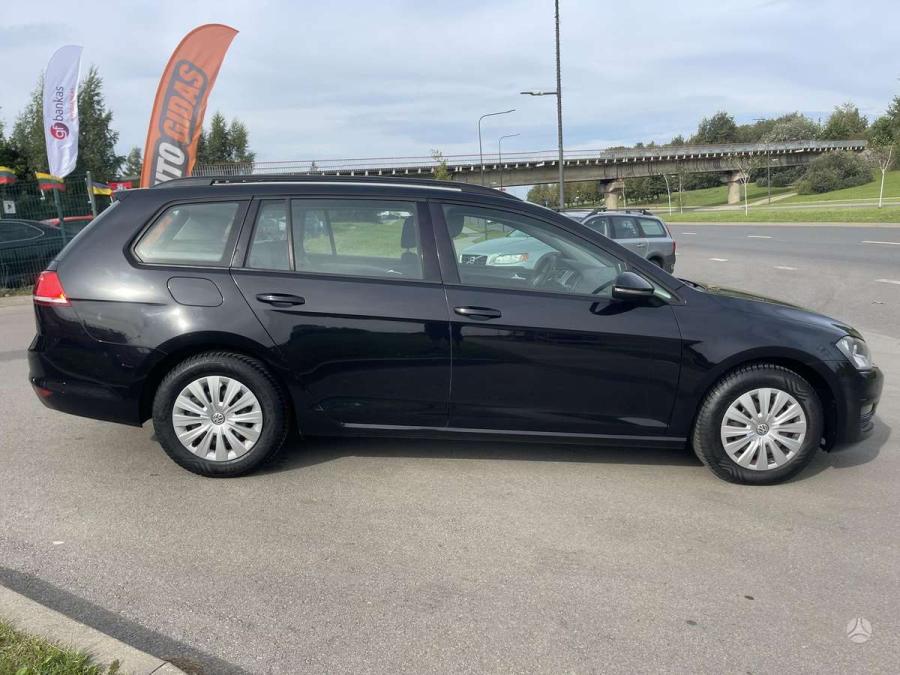 Melns Volkswagen Golf 2015 Kauņa, ar dzinēja tilpumu 1.60 L un nobraukumu 235 tūkst. km par 5250 €, foto 18 vietnē AUTOMOTO.COM.LV