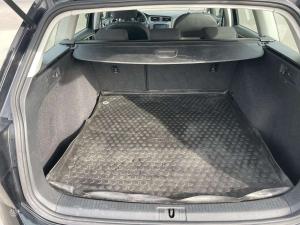 Melns Volkswagen Golf 2015 Kauņa, ar dzinēja tilpumu 1.60 L un nobraukumu 235 tūkst. km par 5250 €, foto 31 vietnē AUTOMOTO.COM.LV
