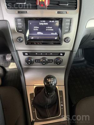 Melns Volkswagen Golf 2015 Rīga, ar dzinēja tilpumu 2.00 L un nobraukumu 302 tūkst. km par 5500 €, foto 6 vietnē AUTOMOTO.COM.LV