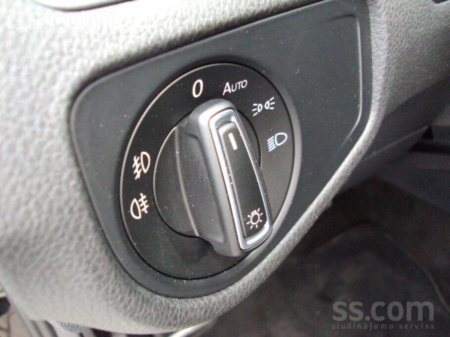 Melns Volkswagen Golf 2015 Rīga, ar dzinēja tilpumu 1.80 L un nobraukumu 169 tūkst. km par 12000 €, foto 13 vietnē AUTOMOTO.COM.LV