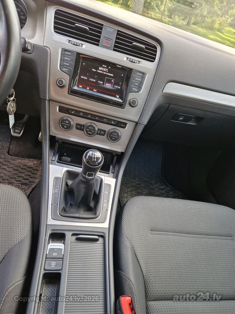 Melns Volkswagen Golf 2015 Tallina, ar dzinēja tilpumu 1.60 L un nobraukumu 264 tūkst. km par 6900 €, foto 7 vietnē AUTOMOTO.COM.LV