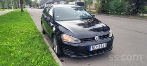 Black Volkswagen Golf 2015 in Daugavpils, with an engine capacity of 1.60 L and mileage of 244 thousand km for 6700 €, photo 4 on AUTOMOTO.COM.LV