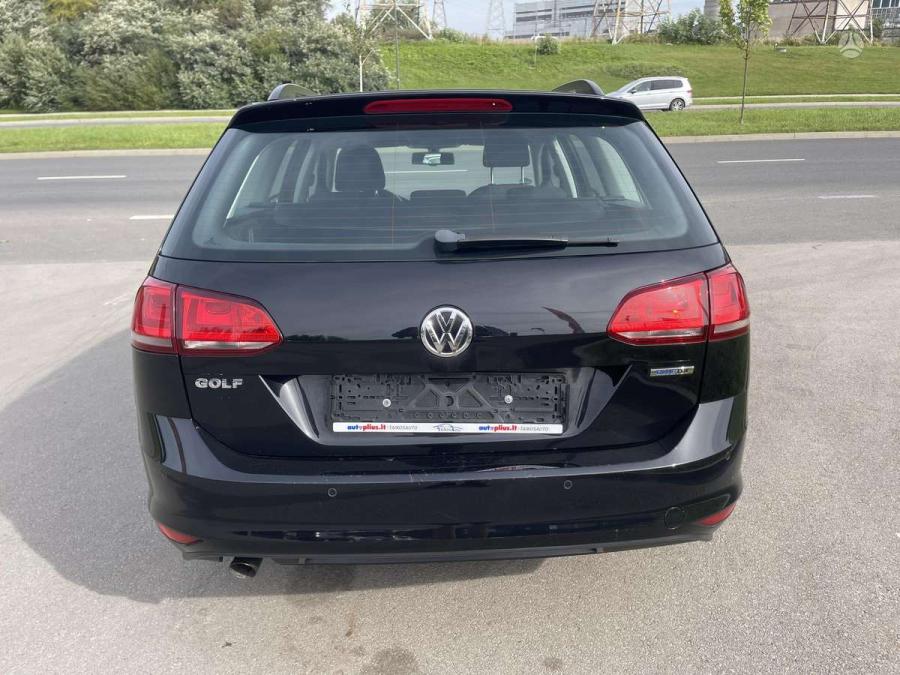 Black Volkswagen Golf 2015 in Kaunas, with an engine capacity of 1.60 L and mileage of 235 thousand km for 5250 €, photo 13 on AUTOMOTO.COM.LV