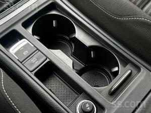 Melns Volkswagen Golf 2015 Jelgava, ar dzinēja tilpumu 2.00 L un nobraukumu 0 tūkst. km par 5990 €, foto 22 vietnē AUTOMOTO.COM.LV
