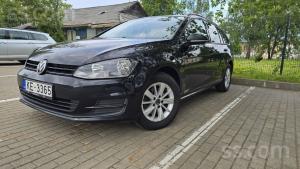 Black Volkswagen Golf 2016 in Riga, with an engine capacity of 1.60 L and mileage of 129 thousand km for 6600 €, photo 3 on AUTOMOTO.COM.LV