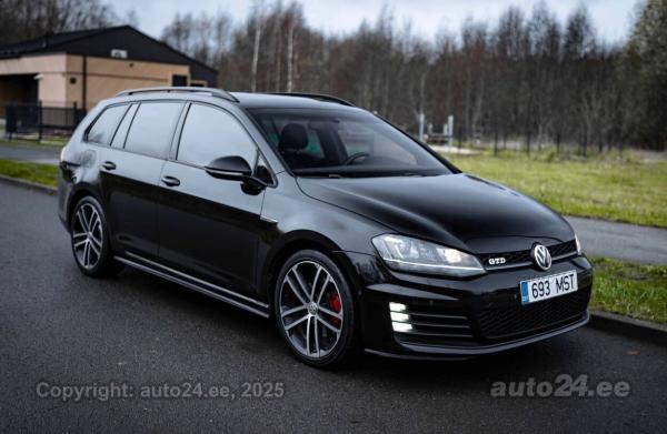 Melns Volkswagen Golf 2016 Tallina, ar dzinēja tilpumu 2.00 L un nobraukumu 223 tūkst. km par 9990 €, foto 11 vietnē AUTOMOTO.COM.LV