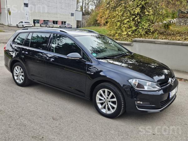 Black Volkswagen Golf 2016 in Jekabpils, with an engine capacity of 1.60 L and mileage of 304 thousand km for 6590 €, photo 5 on AUTOMOTO.COM.LV