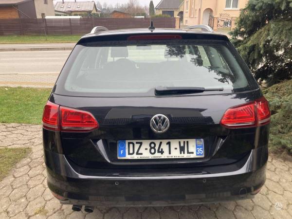 Black Volkswagen Golf 2016 in Taurage, with an engine capacity of 1.97 L and mileage of 220 thousand km for 6500 €, photo 5 on AUTOMOTO.COM.LV