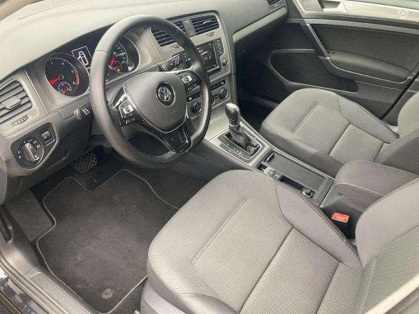 Black Volkswagen Golf 2016 in Taurage, with an engine capacity of 1.97 L and mileage of 220 thousand km for 6500 €, photo 8 on AUTOMOTO.COM.LV