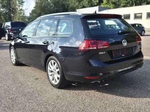 Black Volkswagen Golf 2016 in Vilnius, with an engine capacity of 1.97 L and mileage of 319 thousand km for 6900 €, photo 5 on AUTOMOTO.COM.LV