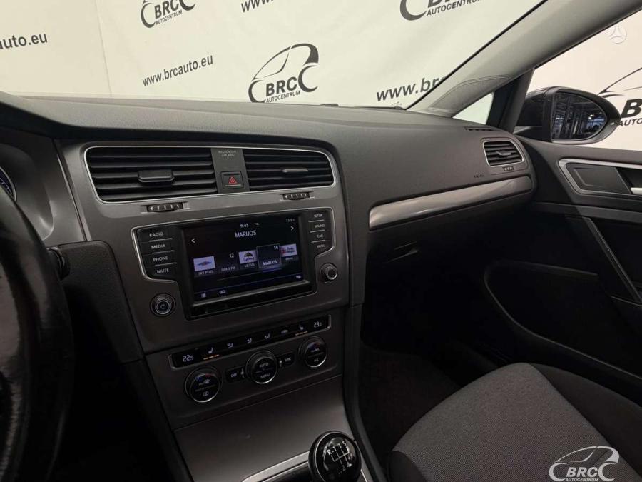 Black Volkswagen Golf 2016 in Vilnius, with an engine capacity of 1.60 L and mileage of 356 thousand km for 5700 €, photo 27 on AUTOMOTO.COM.LV