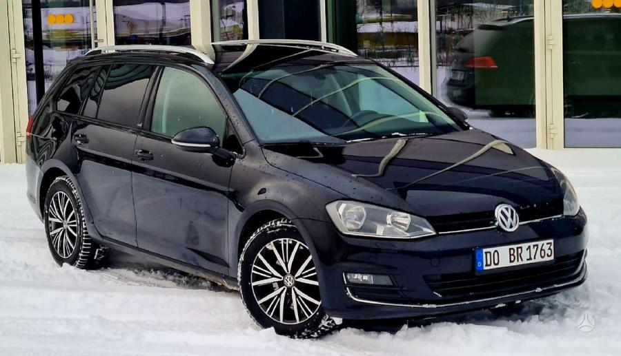 Melns Volkswagen Golf 2016 Viļņa, ar dzinēja tilpumu 1.60 L un nobraukumu 260 tūkst. km par 6999 €, foto 4 vietnē AUTOMOTO.COM.LV
