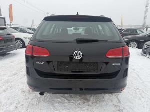Black Volkswagen Golf 2016 in Kaunas, with an engine capacity of 1.60 L and mileage of 287 thousand km for 6390 €, photo 4 on AUTOMOTO.COM.LV