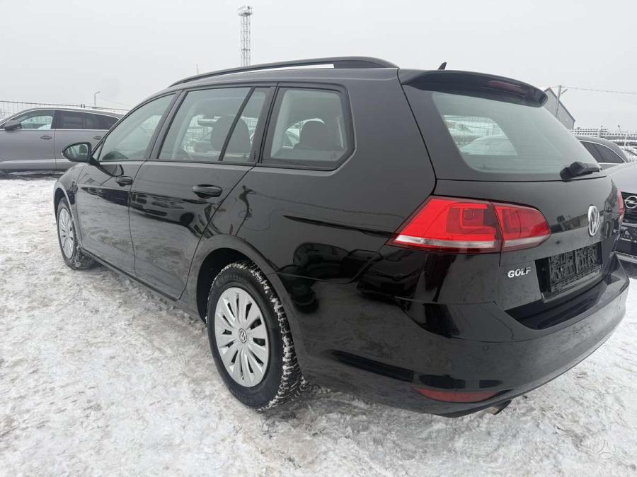 Melns Volkswagen Golf 2016 Kauņa, ar dzinēja tilpumu 1.60 L un nobraukumu 287 tūkst. km par 6390 €, foto 3 vietnē AUTOMOTO.COM.LV