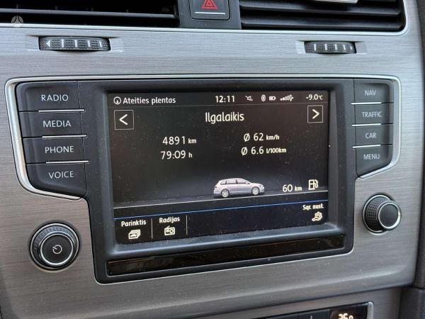 Melns Volkswagen Golf 2016 Kauņa, ar dzinēja tilpumu 1.60 L un nobraukumu 285 tūkst. km par 6500 €, foto 11 vietnē AUTOMOTO.COM.LV