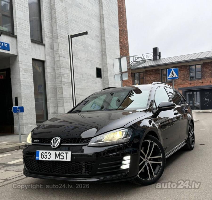Black Volkswagen Golf 2016 in Tallinn, with an engine capacity of 2.00 L and mileage of 248 thousand km for 8990 €, photo 3 on AUTOMOTO.COM.LV