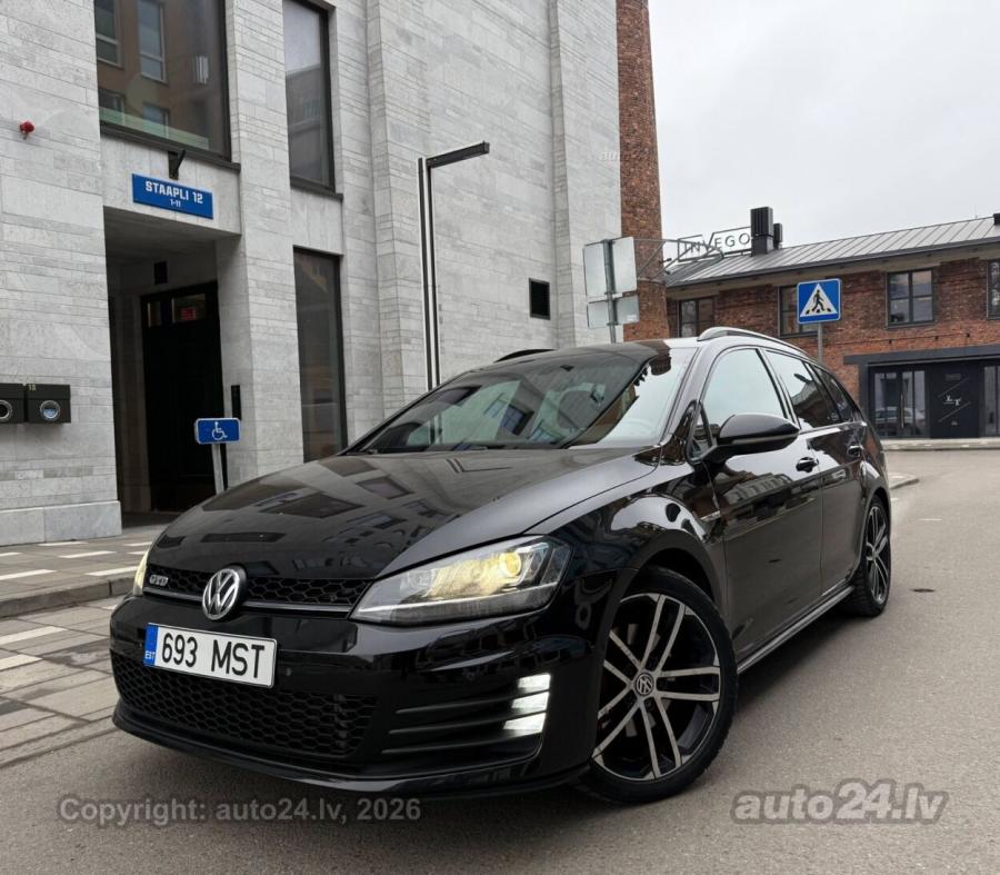 Black Volkswagen Golf 2016 in Tallinn, with an engine capacity of 2.00 L and mileage of 248 thousand km for 8990 €, photo 7 on AUTOMOTO.COM.LV
