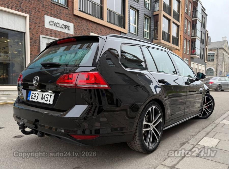 Black Volkswagen Golf 2016 in Tallinn, with an engine capacity of 2.00 L and mileage of 248 thousand km for 8990 €, photo 14 on AUTOMOTO.COM.LV