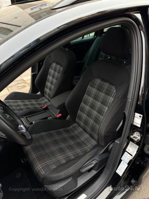 Black Volkswagen Golf 2016 in Tallinn, with an engine capacity of 2.00 L and mileage of 248 thousand km for 8990 €, photo 16 on AUTOMOTO.COM.LV