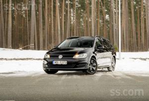Black Volkswagen Golf 2016 in Riga, with an engine capacity of 1.60 L and mileage of 192 thousand km for 7290 €, photo  on AUTOMOTO.COM.LV
