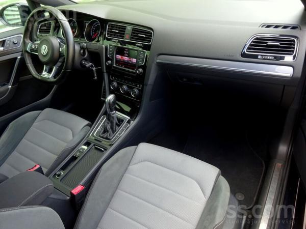 Black Volkswagen Golf 2016 in Riga, with an engine capacity of 1.60 L and mileage of 256 thousand km for 7200 €, photo 8 on AUTOMOTO.COM.LV