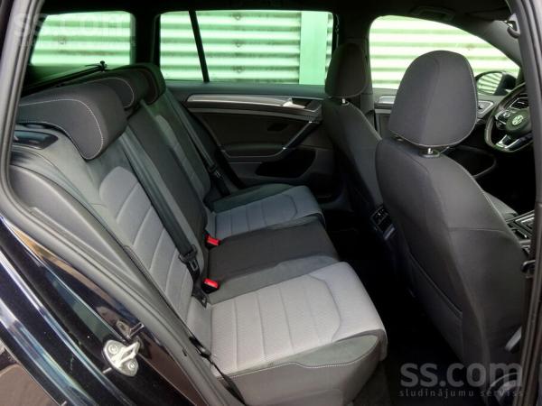 Black Volkswagen Golf 2016 in Riga, with an engine capacity of 1.60 L and mileage of 256 thousand km for 7200 €, photo 9 on AUTOMOTO.COM.LV
