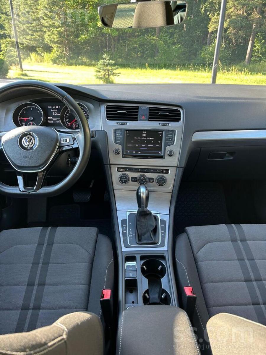 Melns Volkswagen Golf 2016 Rīga, ar dzinēja tilpumu 1.60 L un nobraukumu 157 tūkst. km par 9450 €, foto 12 vietnē AUTOMOTO.COM.LV